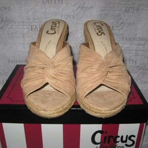 Circus by Sam Edelman | Shoes | Sam Edelman Circus Bea Wedge Sandal Sz ...